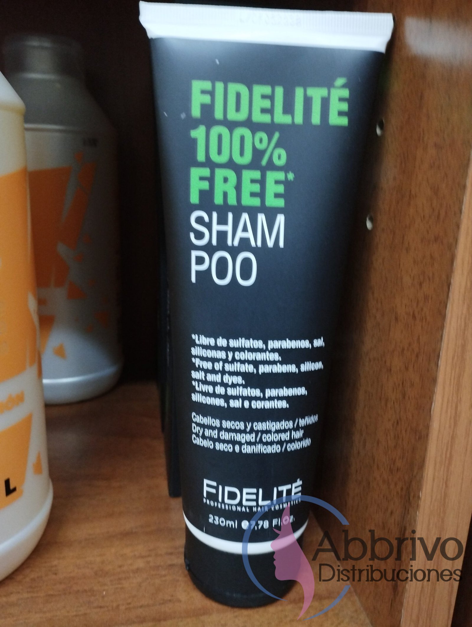 Shampoo FREE Fidelite. 230 ml